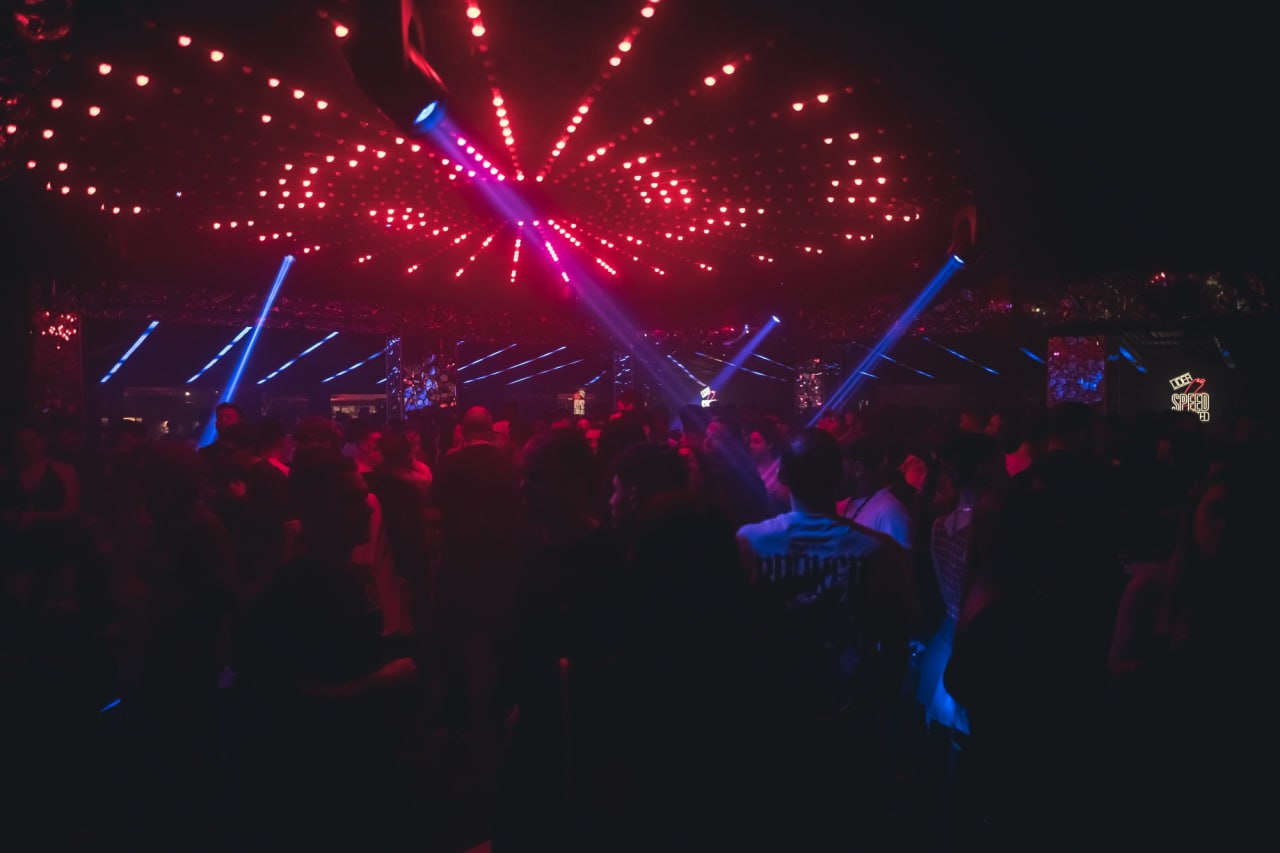 Kosmos SoundClub abre su pista para el gran festejo del día de la ...